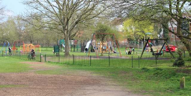 Splash Pool and Playgrounds | Bishop's Stortford Town Council and ...